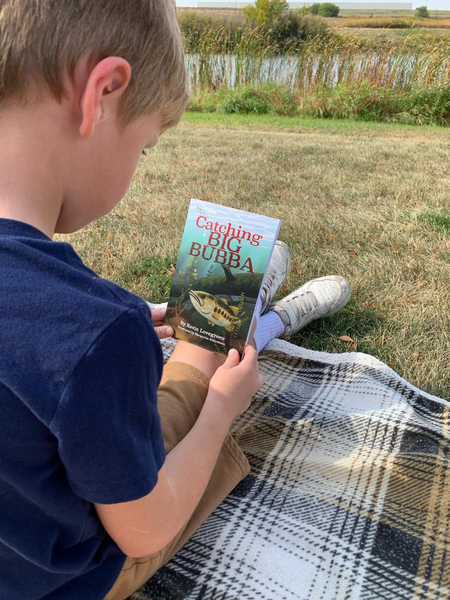 All 24 Lucky Luke Books – Conkey's Outdoors